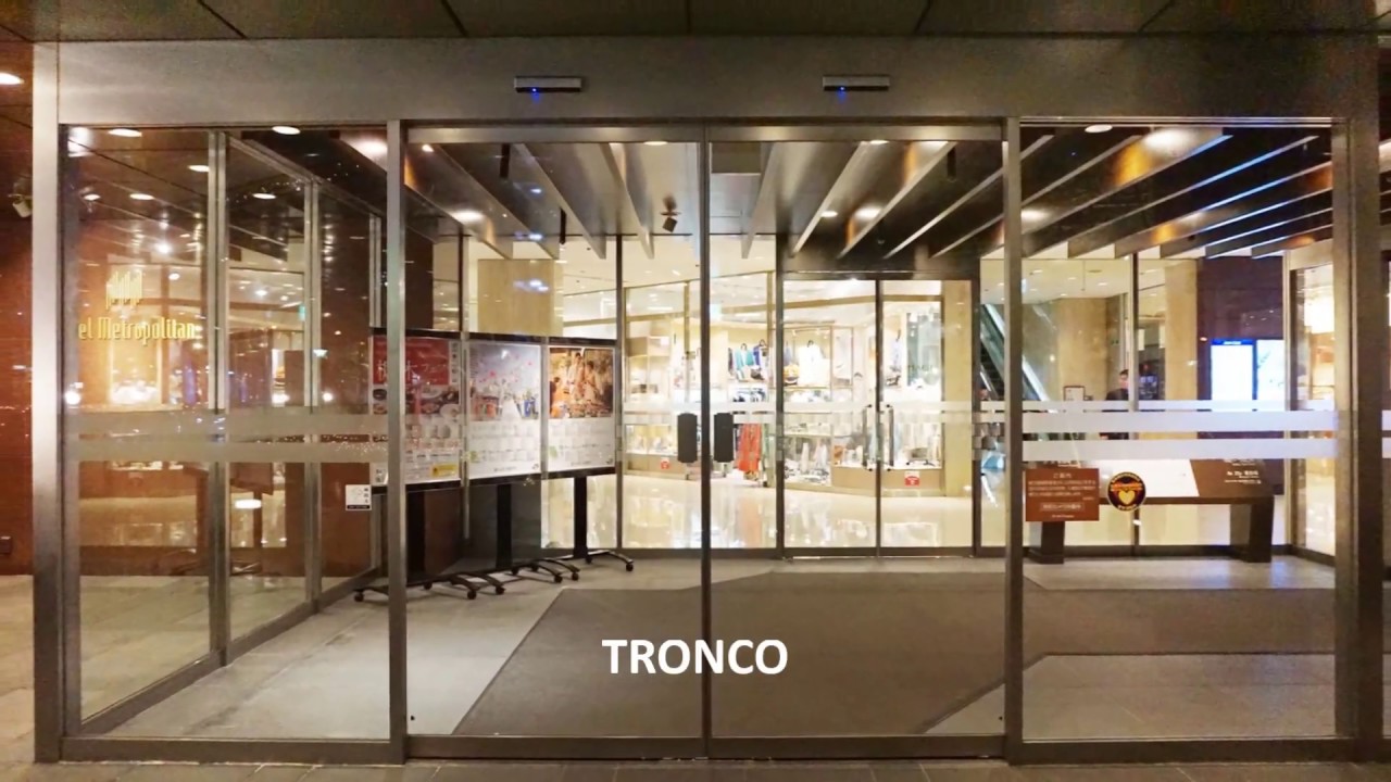 [TRONCO] Automatic Sliding Door 橫拉自動門 (風除室 Windbreak Room) - YouTube
