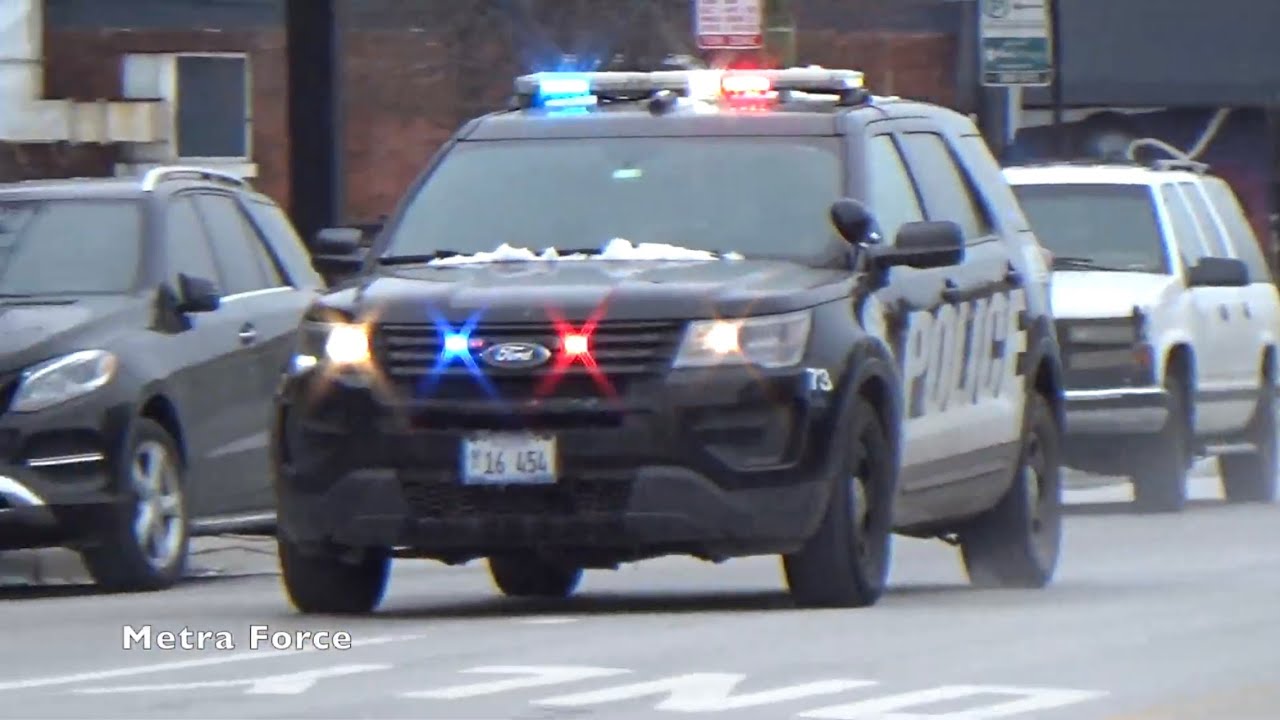 Metra & Chicago Police Dept Responding - YouTube