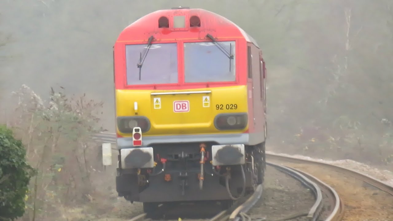DB Cargo UK 66116 Drags 92029 through Hollingbourne for Wembley, 13/12 ...