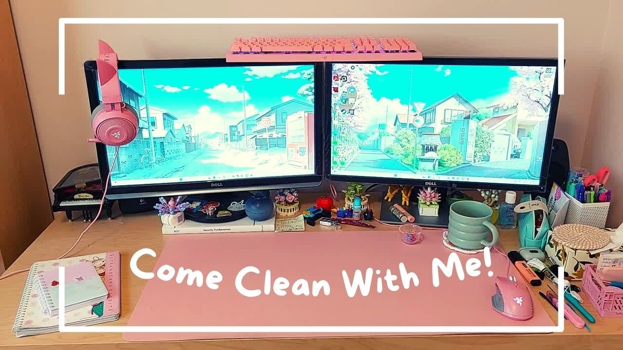 Desk Organizing: Come Clean My Desk With Me! - YouTube