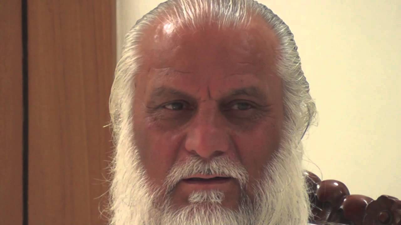 Swami Brahmdev TECHNOLOGY LIFE Ashram Aurovalley October November 2013 ...