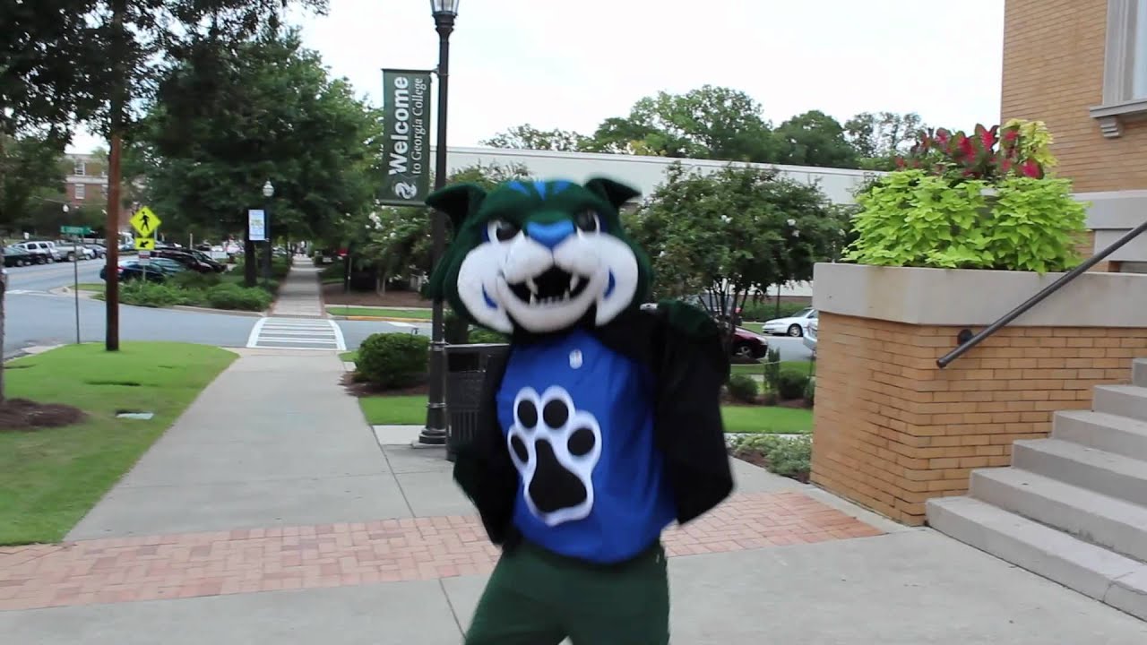 Gangnam Style (Thunder Edition) - YouTube