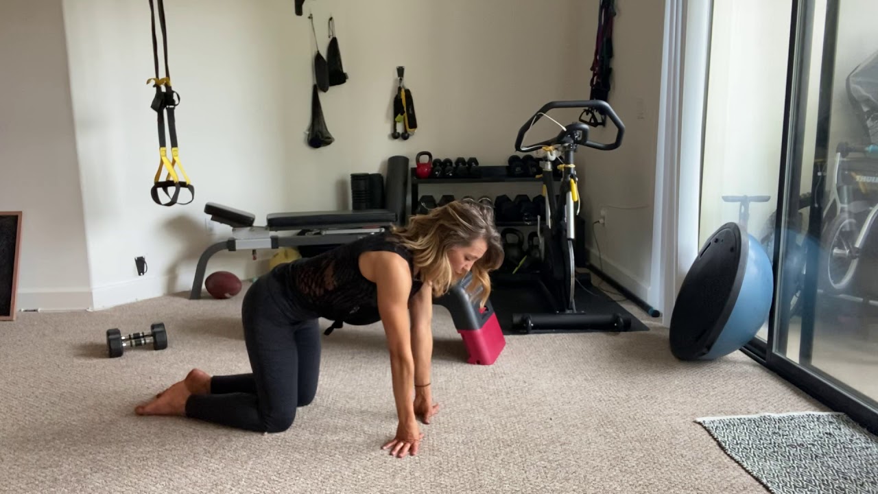 Kneeling Thoracic Rotation - YouTube