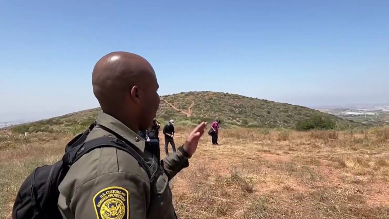 CBP Agents show what it's like along the border | NBC 7 San Diego - YouTube