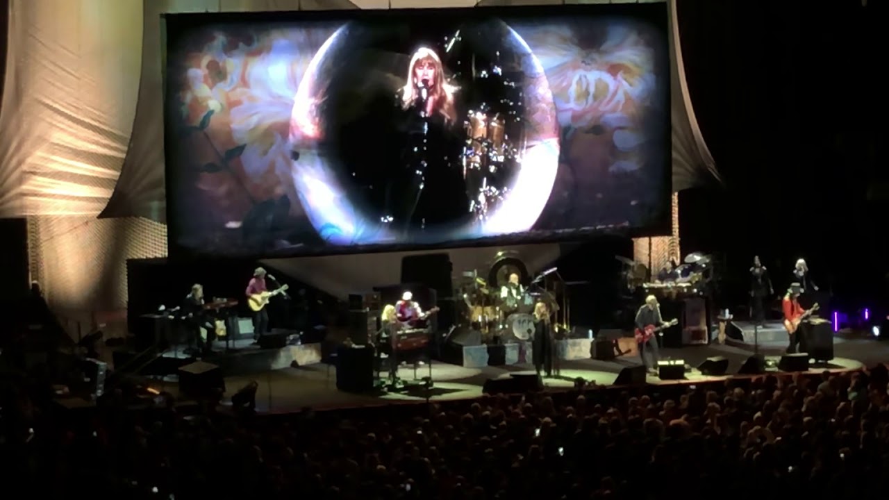 Fleetwood Mac - Gypsy - YouTube