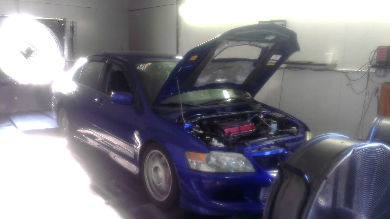 Electric blue evo 8 - YouTube