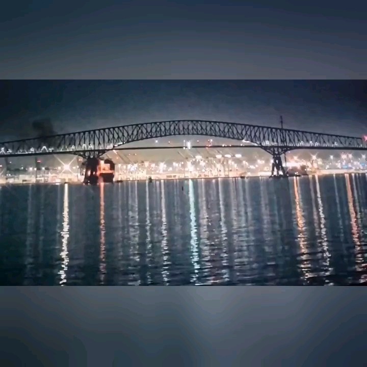 Baltimore Key Bridge collapses after ship collision rescues on the way ...