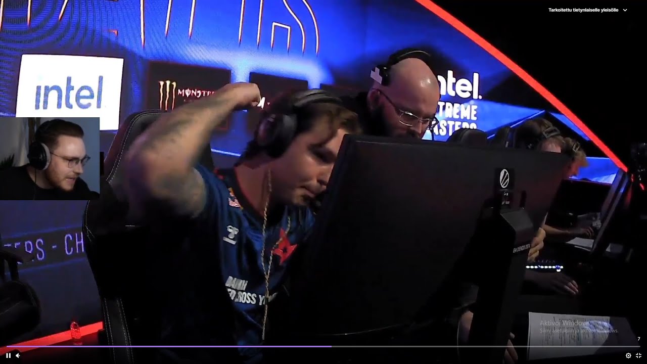 Device BREAKS his monitor after he crashes - YouTube