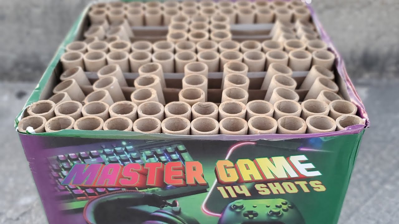 MASTER 🎮 GAME 114 SHOT FIREWORK CAKE #fireworks #pyro - YouTube