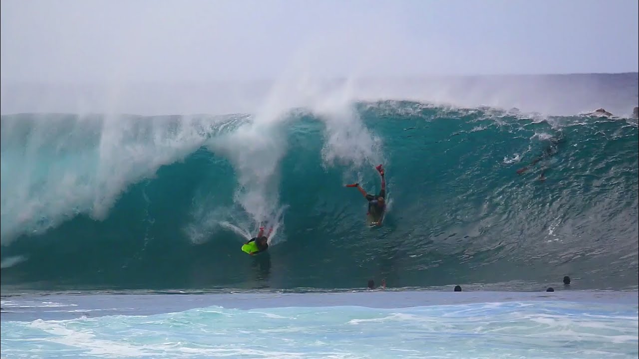 PUMPING Waves At The Banzai Pipeline (Surfing & Bodyboarding) With Mike ...