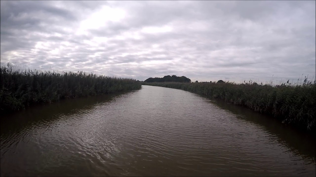 Norfolk Broads Hardley cross to Pyes mill Loddon - YouTube