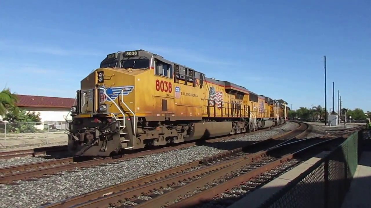 Unoin Pacific train Oxnard - YouTube