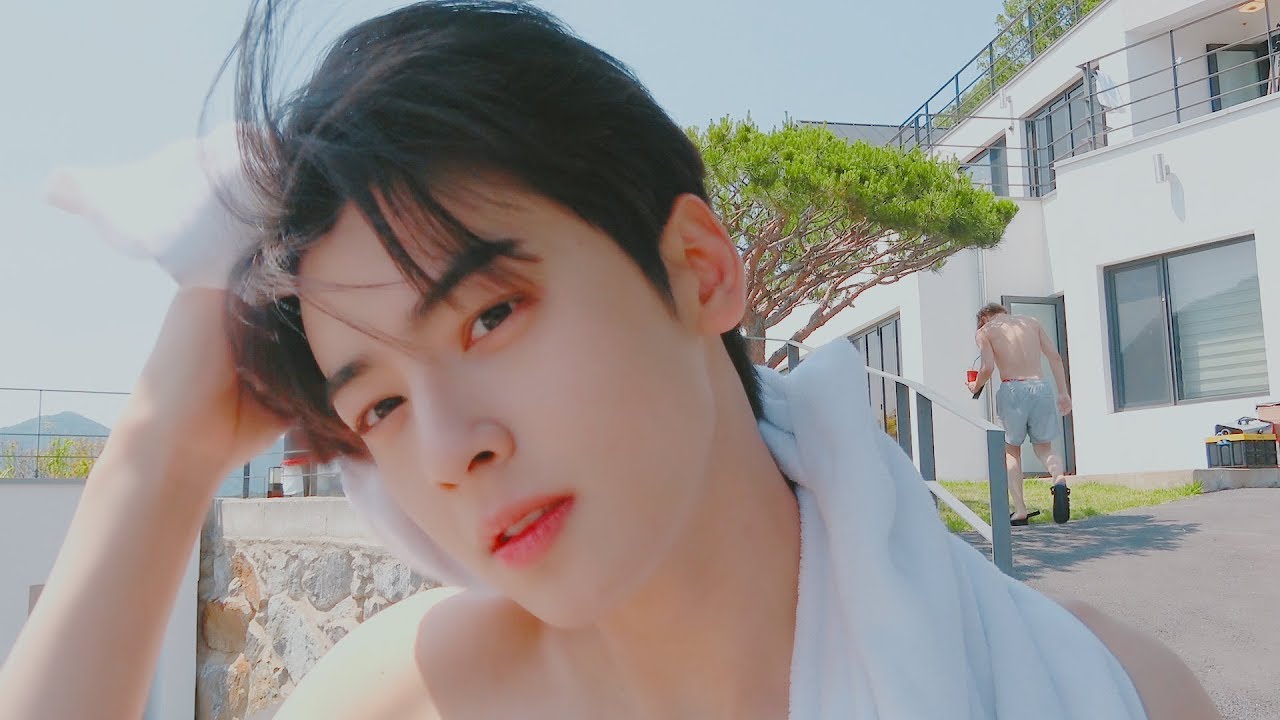 [ASTRO PLAY] 대환장(풀)파티 - YouTube