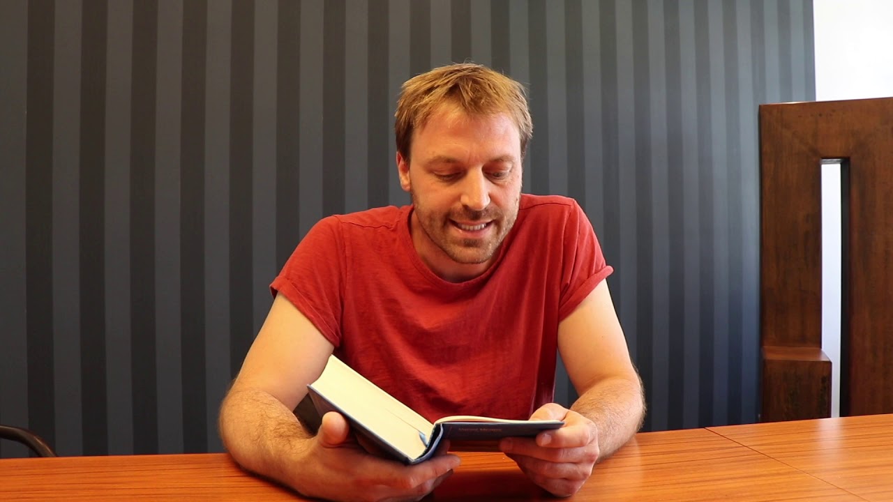 Daniel Mezger liest aus seinem neuen Roman »Alles außer ich« - YouTube