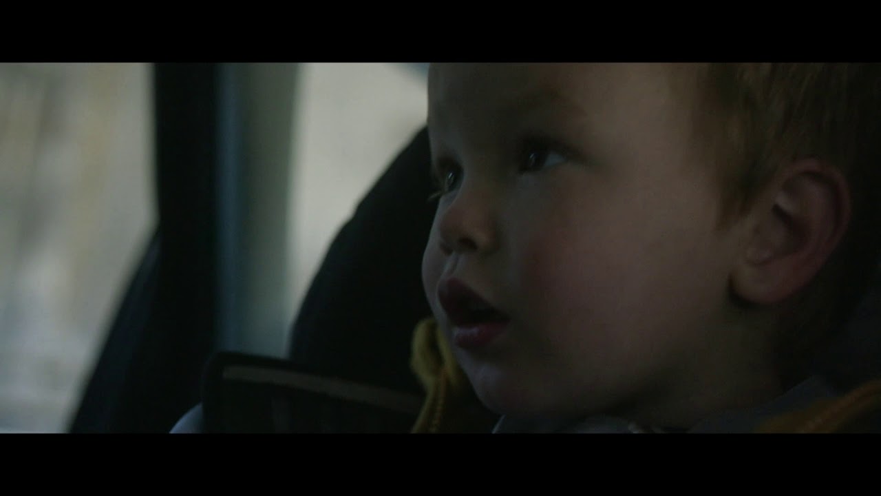 Little Hands / Les Petites Mains (2017) - Trailer - YouTube