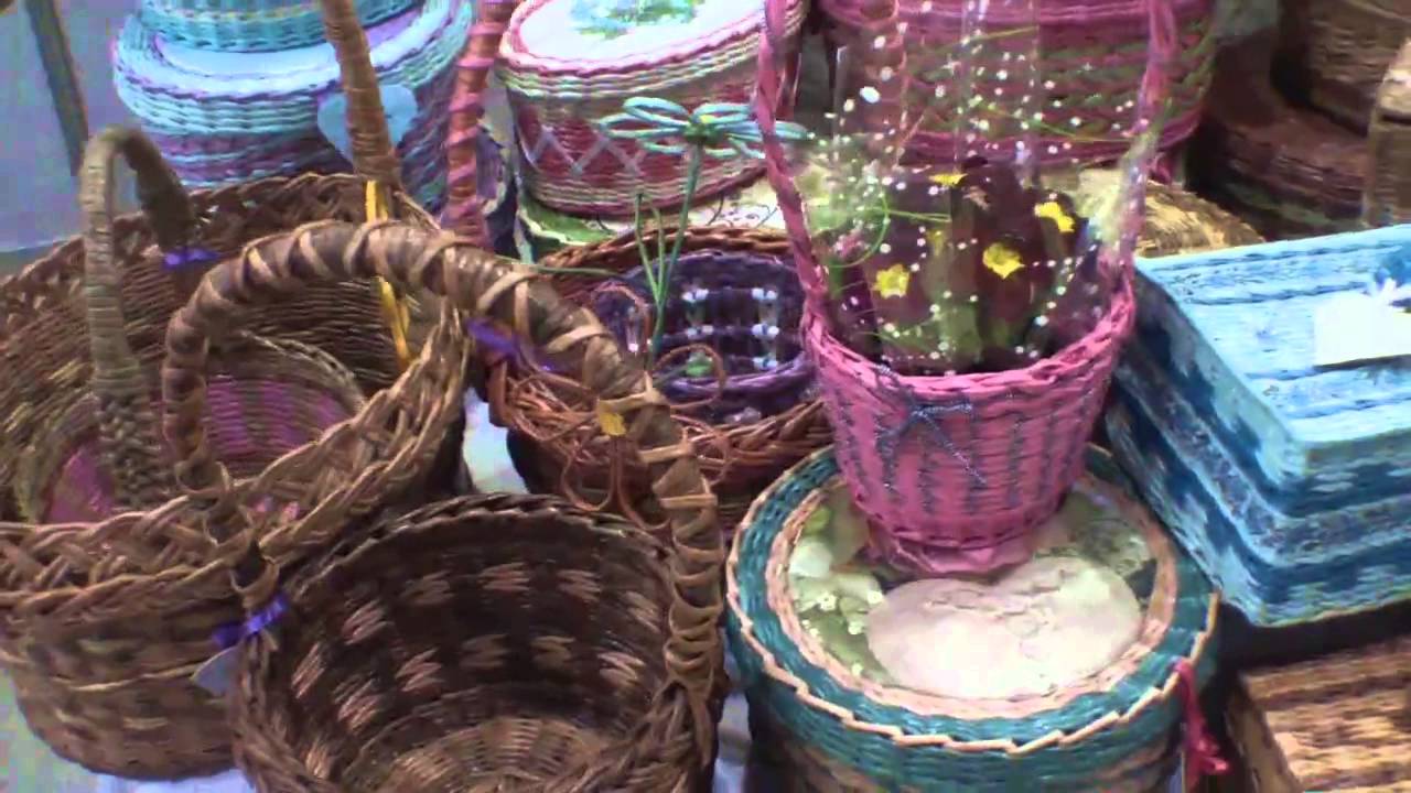 Cesteria con periodicos - YouTube