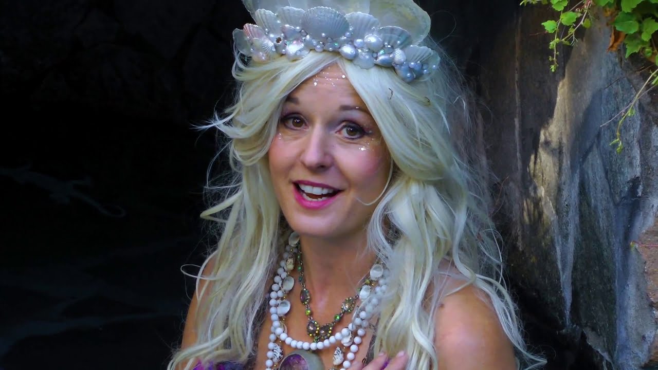 Mermaid Glimmer: the World's Brightest LED Swimmable Mermaid Tail ...