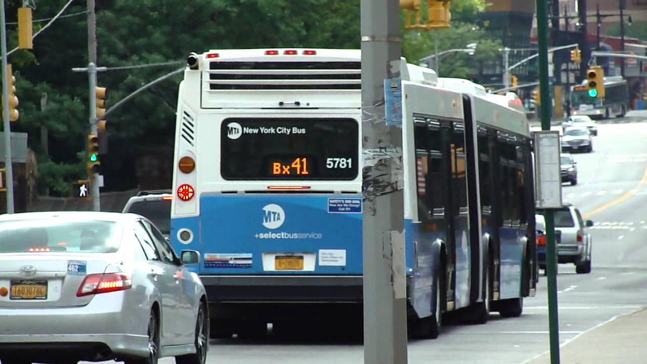 MTA New York City Bus: NovaBus LFSA #5781 Bx41 +SBS+ @ Webster Avenue ...