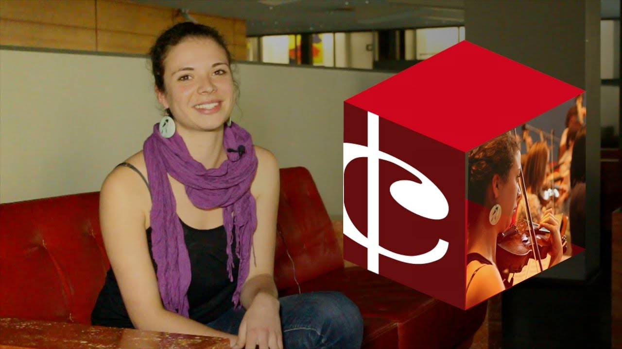 Anne-Sophie Freund im Interview - YouTube