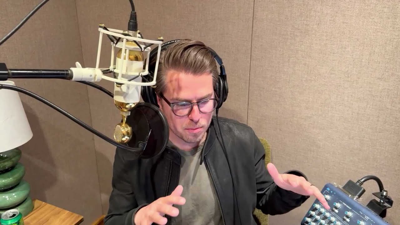 Miles Taylor reads an excerpt from BLOWBACK - YouTube