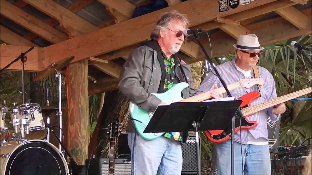 The Jacks Band - Sell My Monkey (BB King) - YouTube