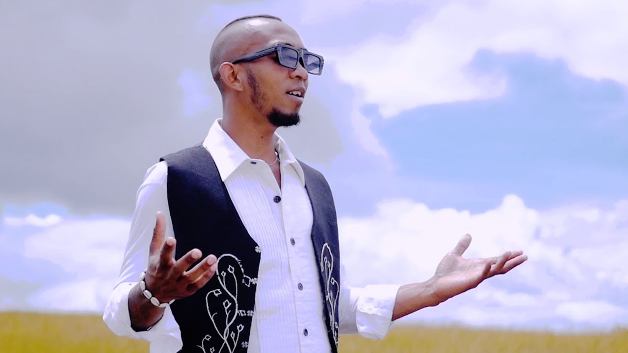 J-BOY - IANAO IRERY (Official Video 2024) - YouTube