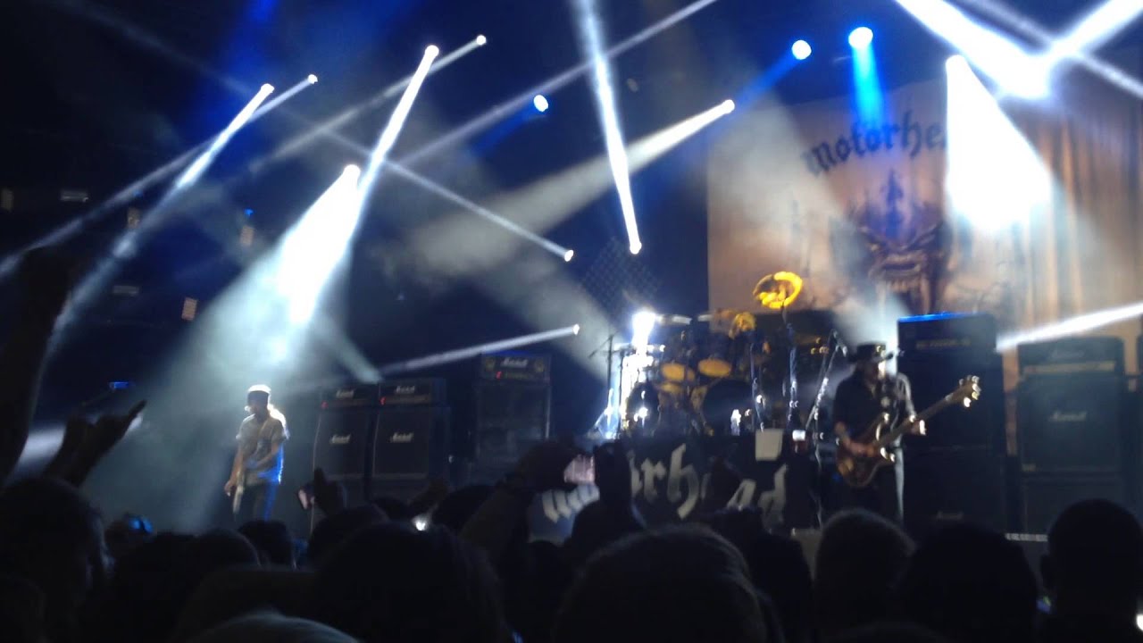 Motorhead - Damage Case (Live Colmar Foire Aux Vins 10082014) - YouTube