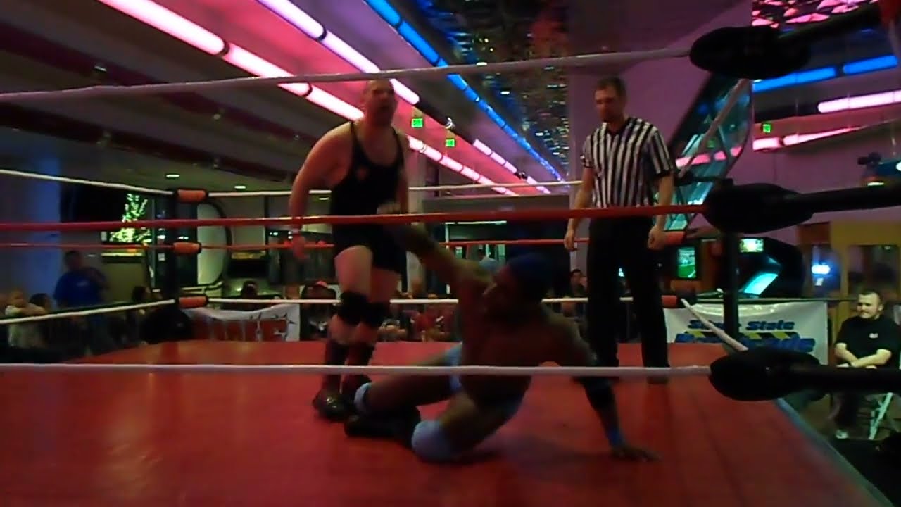Mitch Valentine vs. Will Rood - YouTube