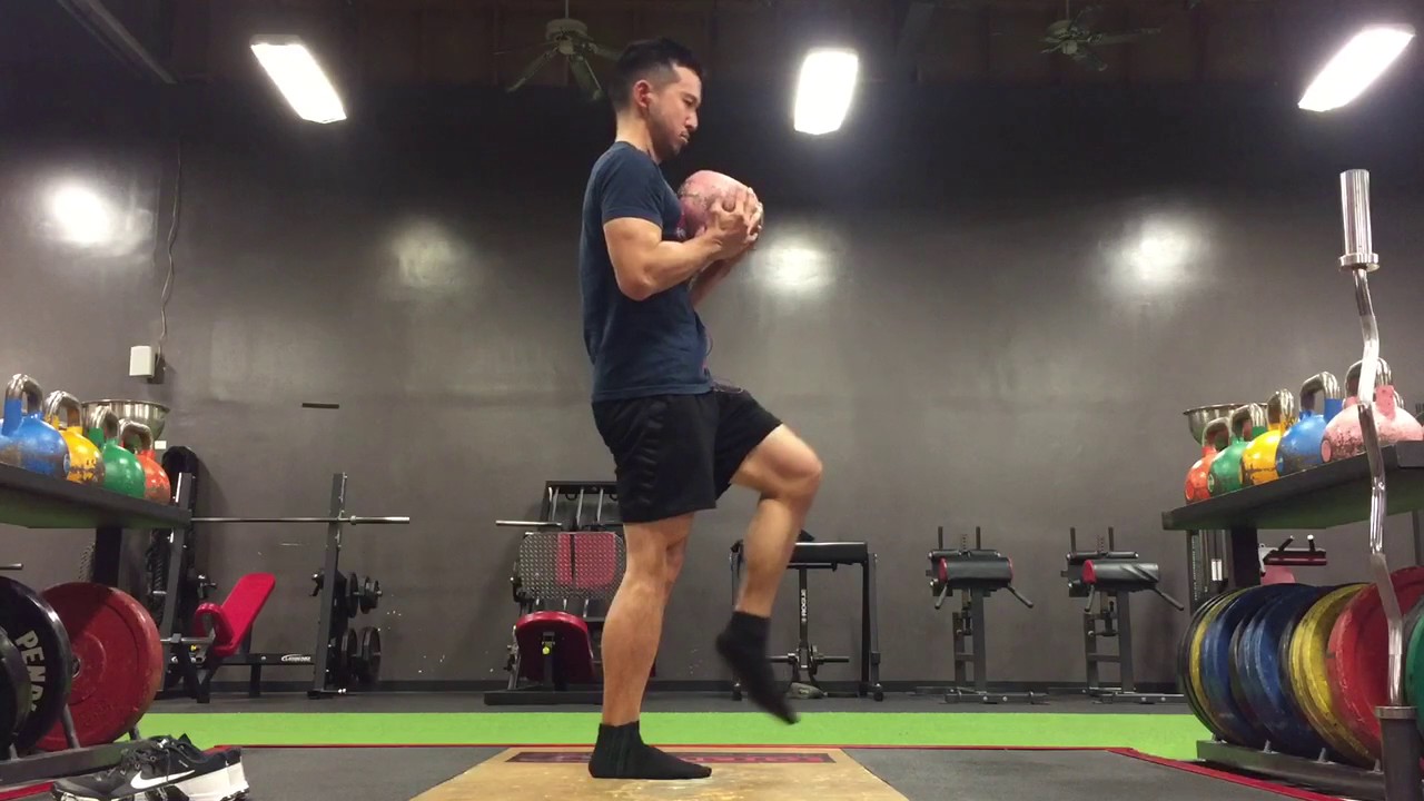 Single Leg RDL w/KB Against Chest - YouTube