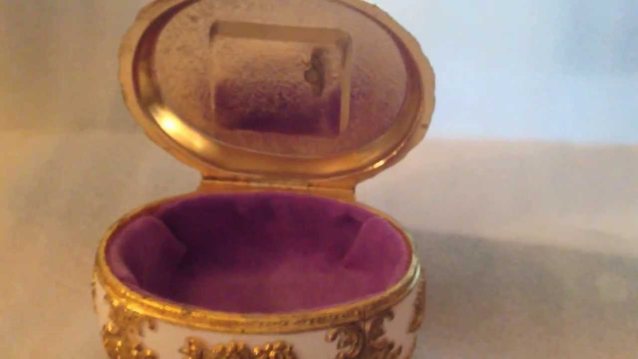 Phantom of the Opera Music Box - San Francisco Music Box Company - YouTube