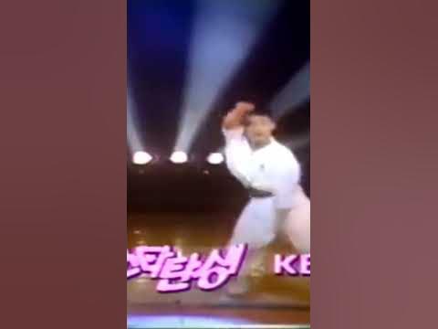 1990. 6. 19 KBS2 스타탄생 현진영과 와와 - 펑키댄싱 + 토끼춤 #현진영 #shorts - YouTube