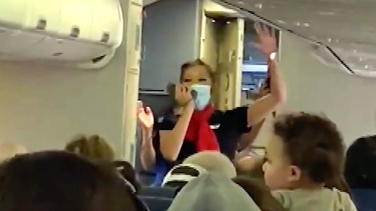 Rapping Flight Attendant Kept Passengers Entertained During a Delay # ...