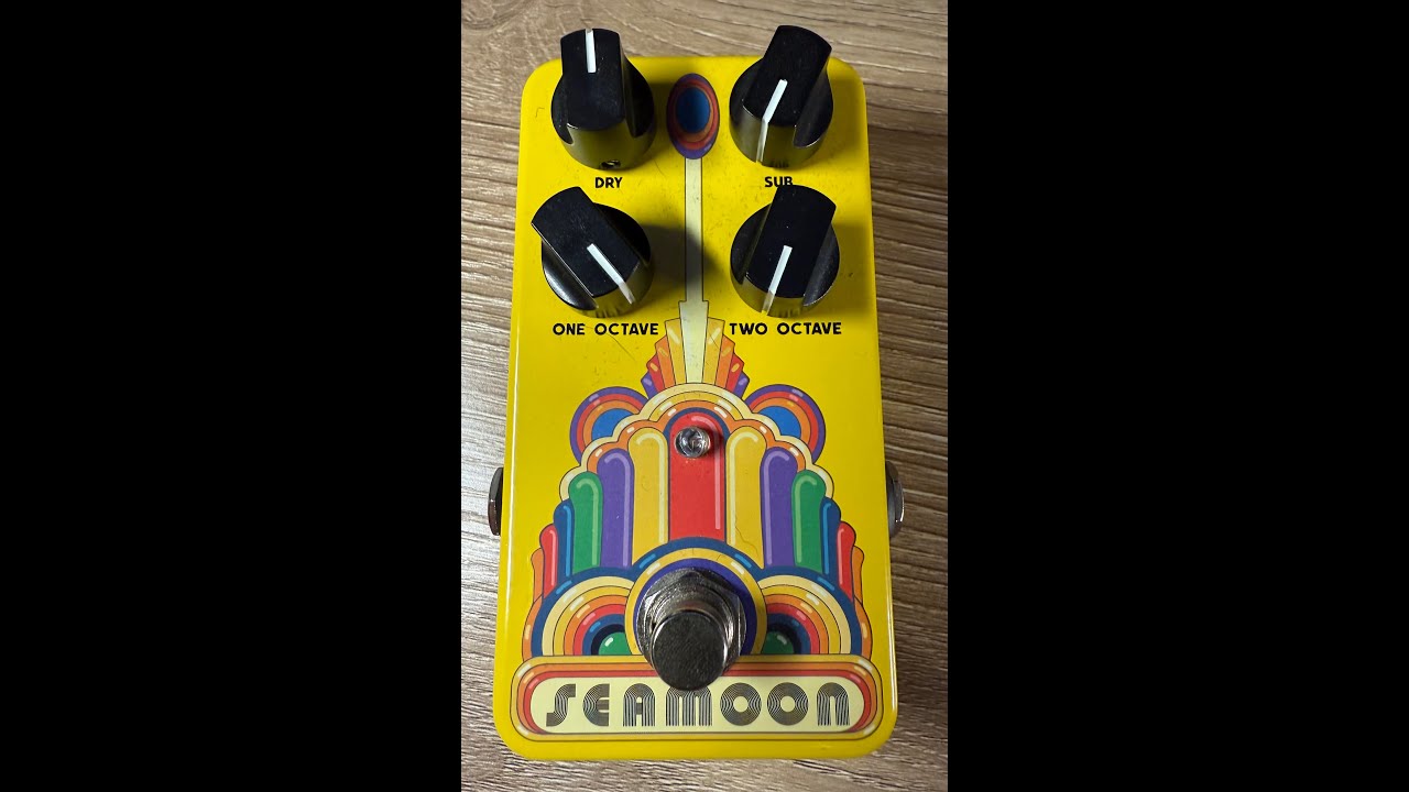 Seamoon Octatron Octave Pedal - YouTube