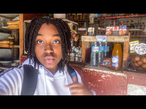 😮 Ala goes to the store alone in Madagascar