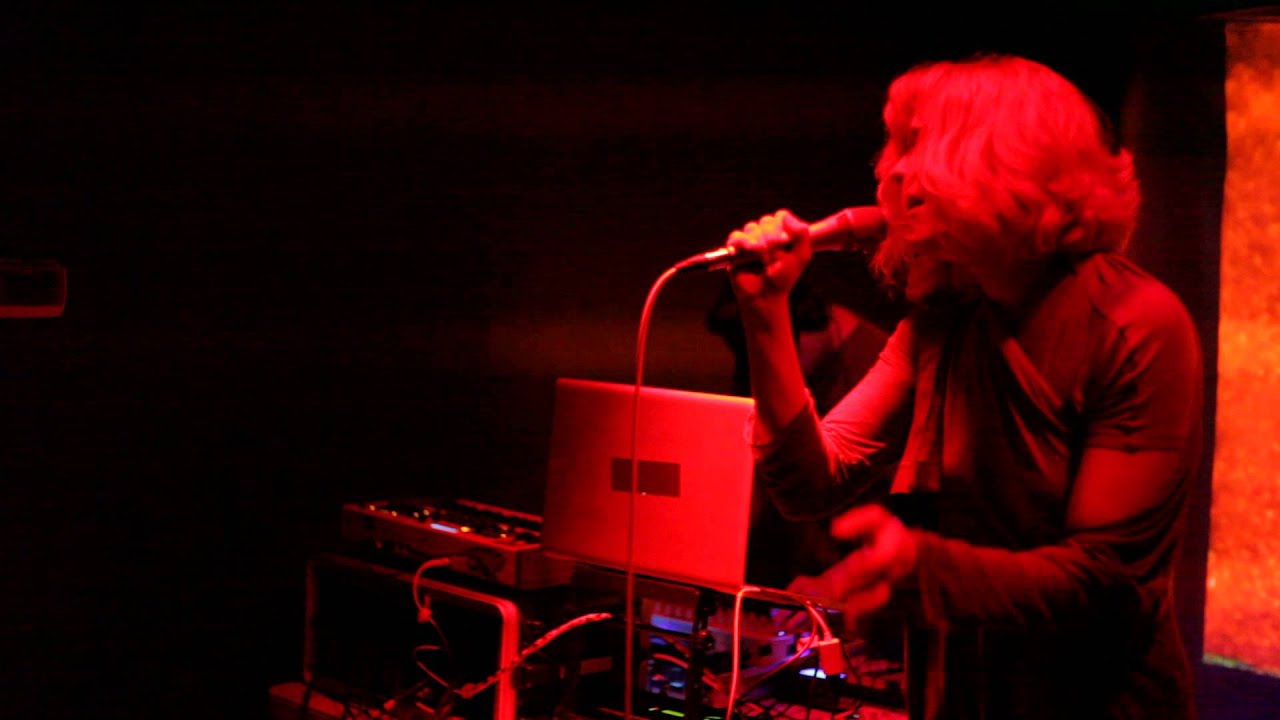 The Van Allen Belt perform at The Lost Leaf - YouTube