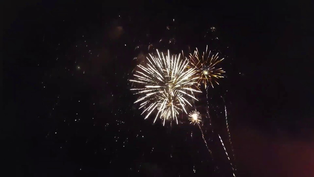 Lewes Bonfire 2019 Cliffe Aerial Firework Display - YouTube