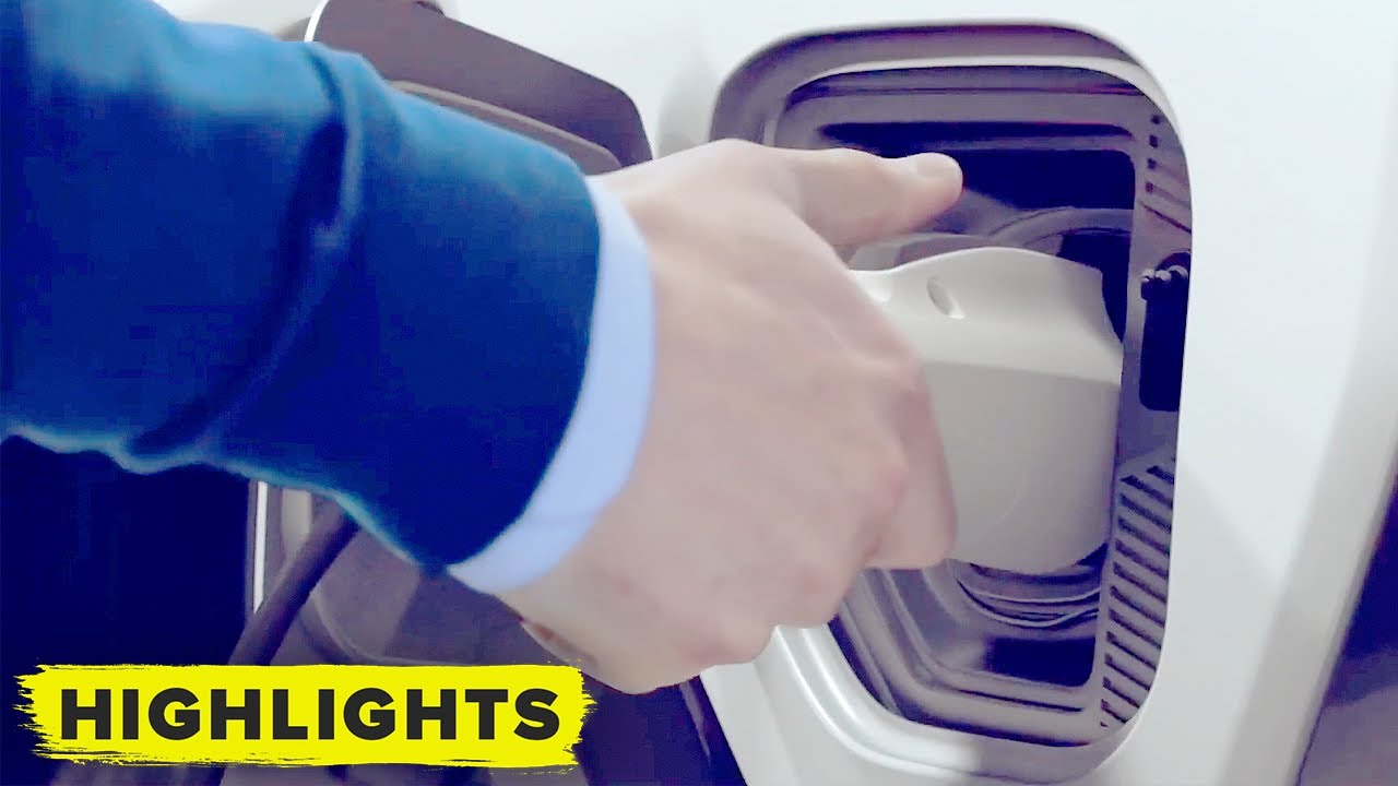 GM's Ultifi: new EV Charging (CES 2021 reveal) - YouTube