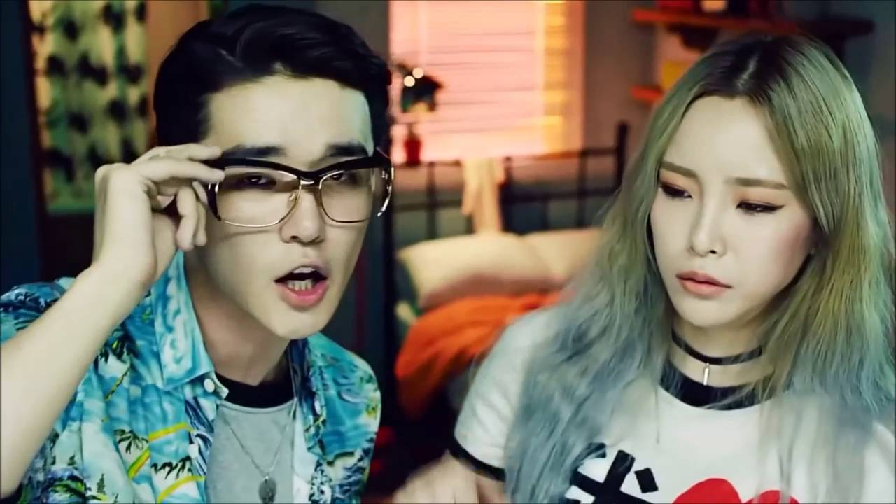 헤이즈 (Heize) - And July (Feat. DEAN, DJ Friz) MV diffrent VER. - YouTube