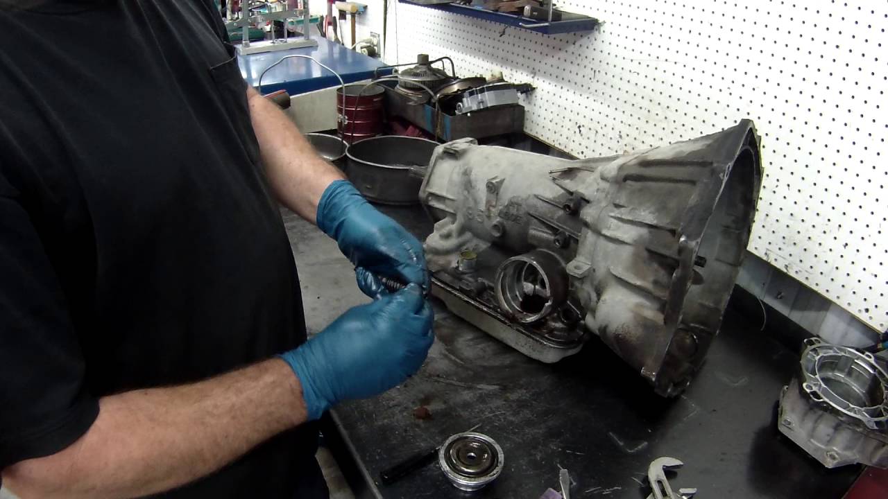 4L60E Part 1 - YouTube