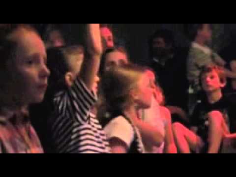 Cane Toad Races at Iron Bar Port Douglas - YouTube