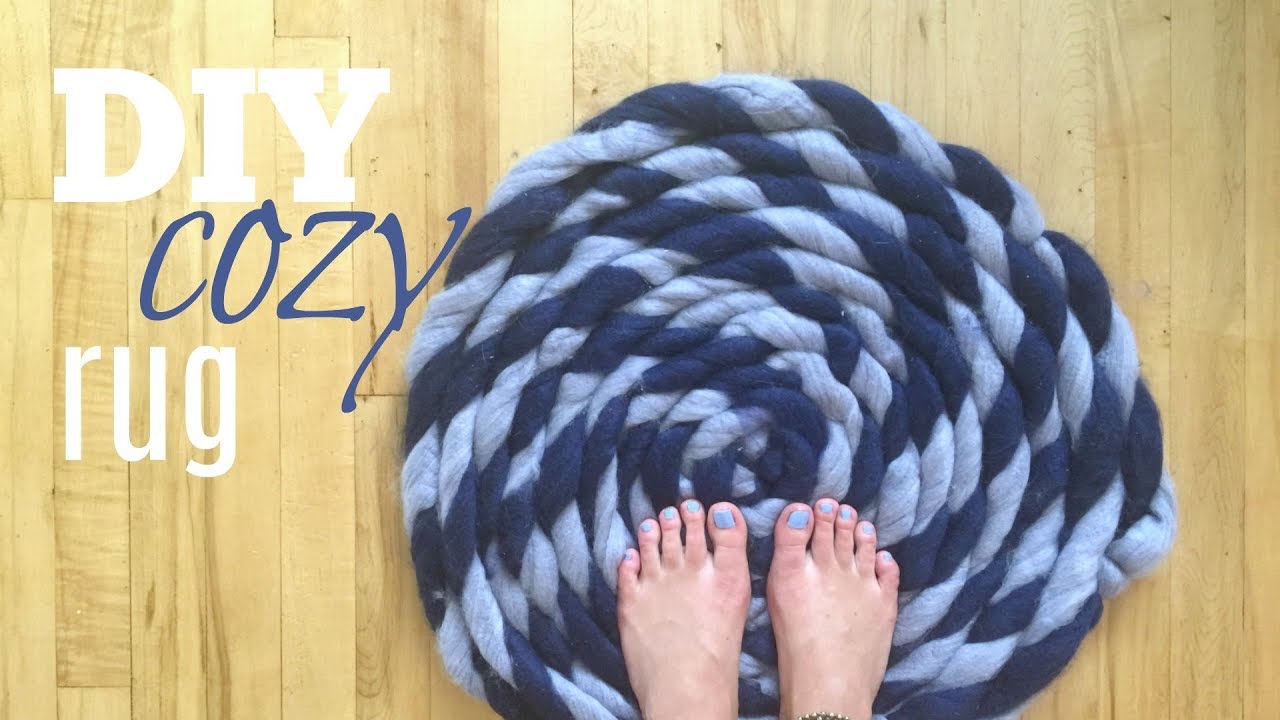 DIY Cozy Rug - YouTube