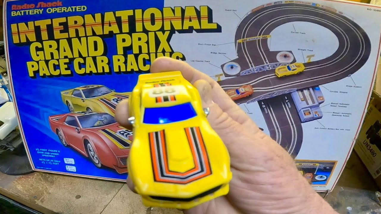 Vintage 1/43 1967-69 Radio shack slot car track #slotcars #slotcartrack ...