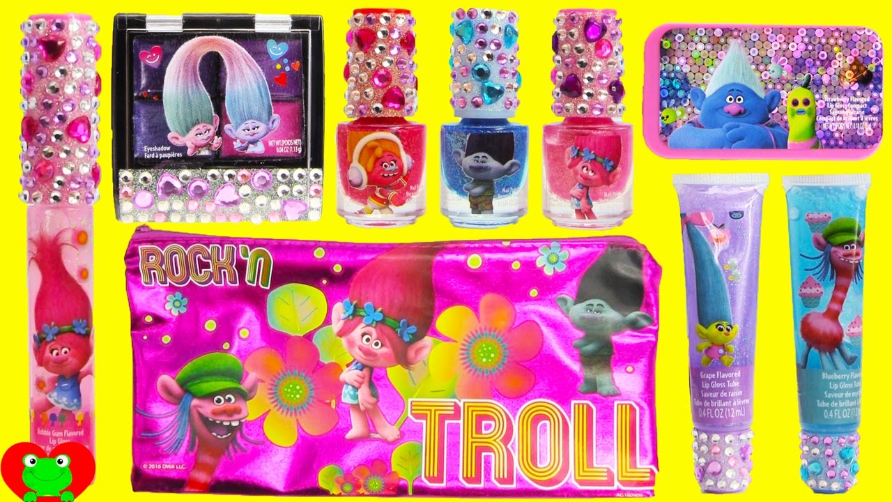 Trolls GIANT Total Makeup Set with Hatchimals Surprises - YouTube