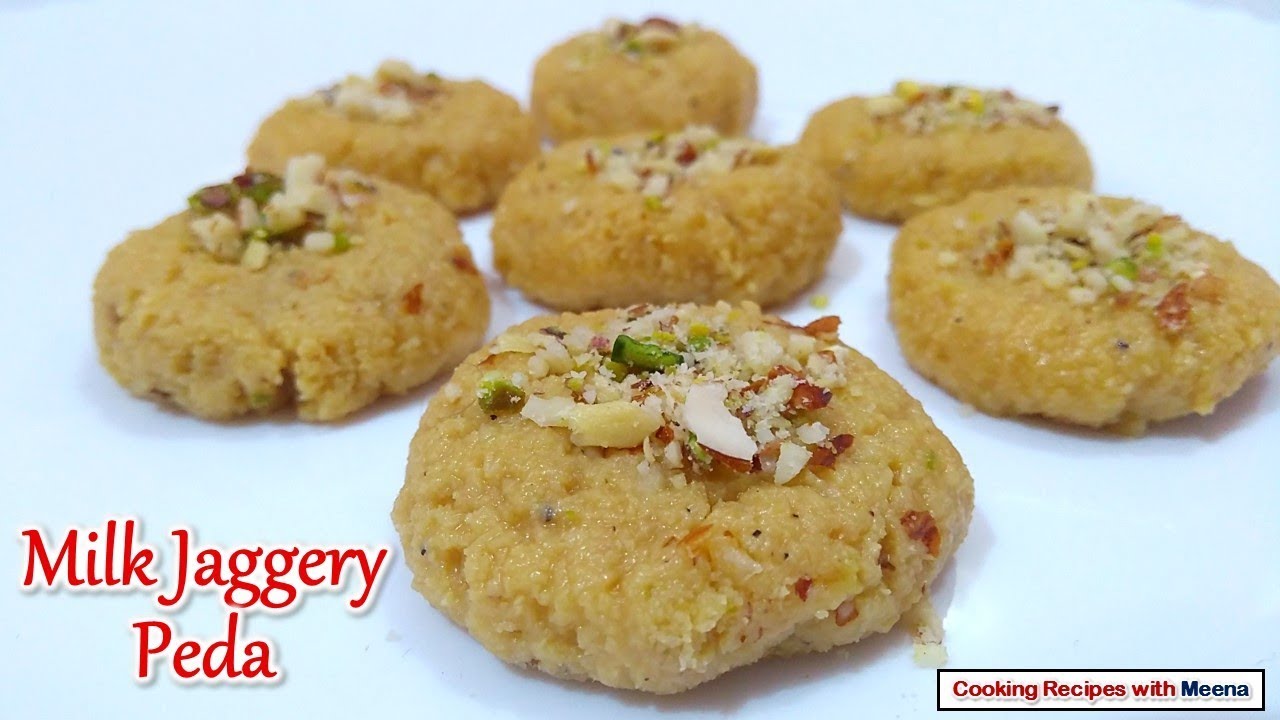 दूध और गुड़ से बनाये स्वादिष्ट पेड़े - Milk Jaggery Peda - Doodh Gud ke ...