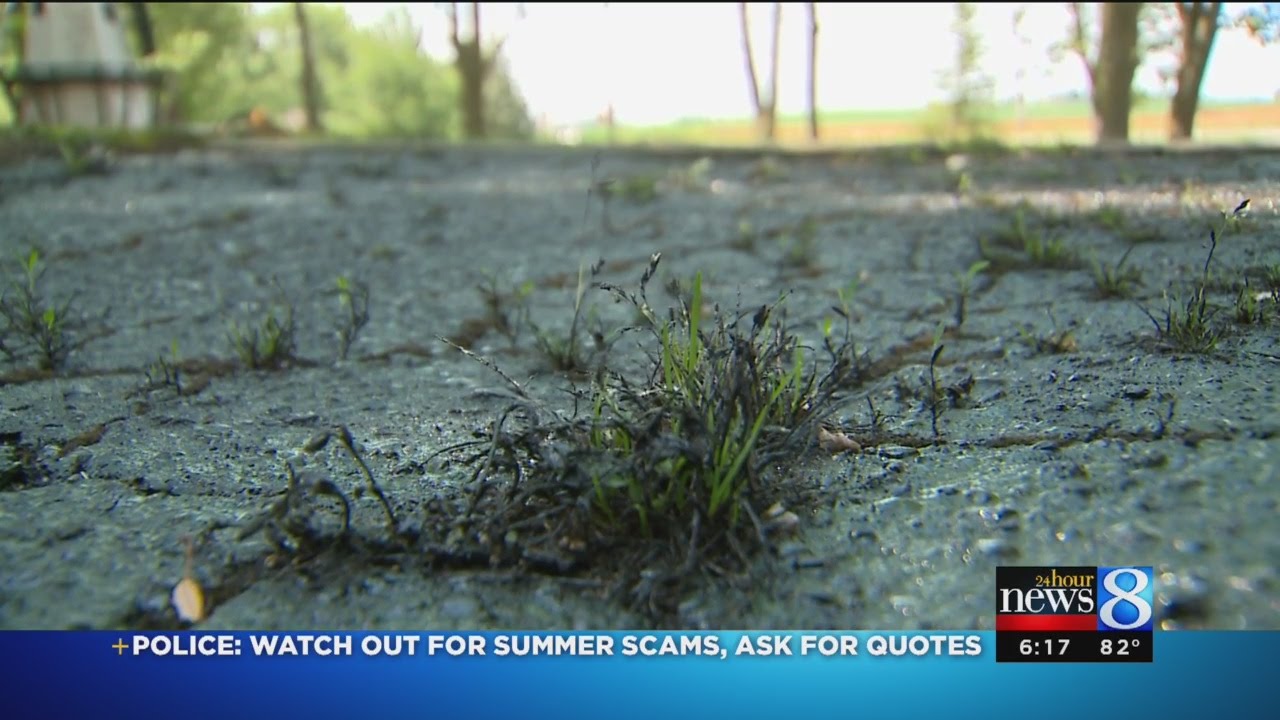Driveway sealer scams hitting West Michigan - YouTube