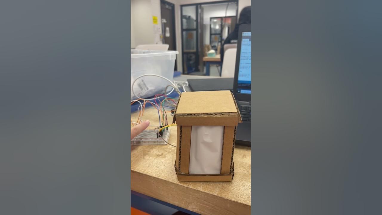 Arduino Night Light using the photo sensor - YouTube