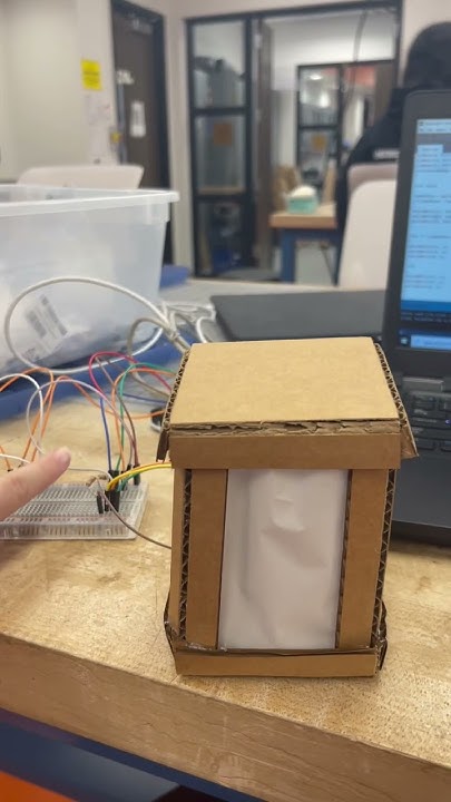 Arduino Night Light using the photo sensor - YouTube