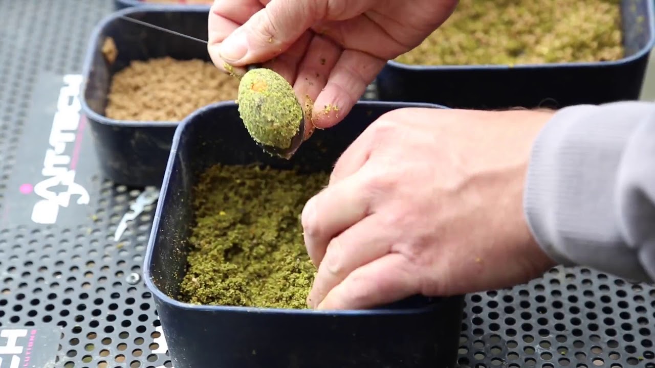 Momitor Matrix Evolution Power Grip Method Feeder Inline, Medium - YouTube