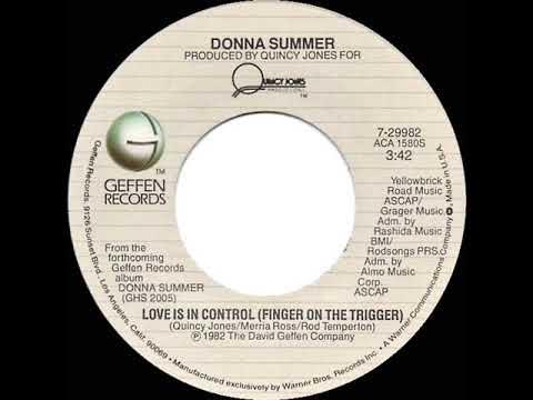1982 HITS ARCHIVE: Love Is In Control (Finger On The Trigger) - Donna Summer (45 single version ...