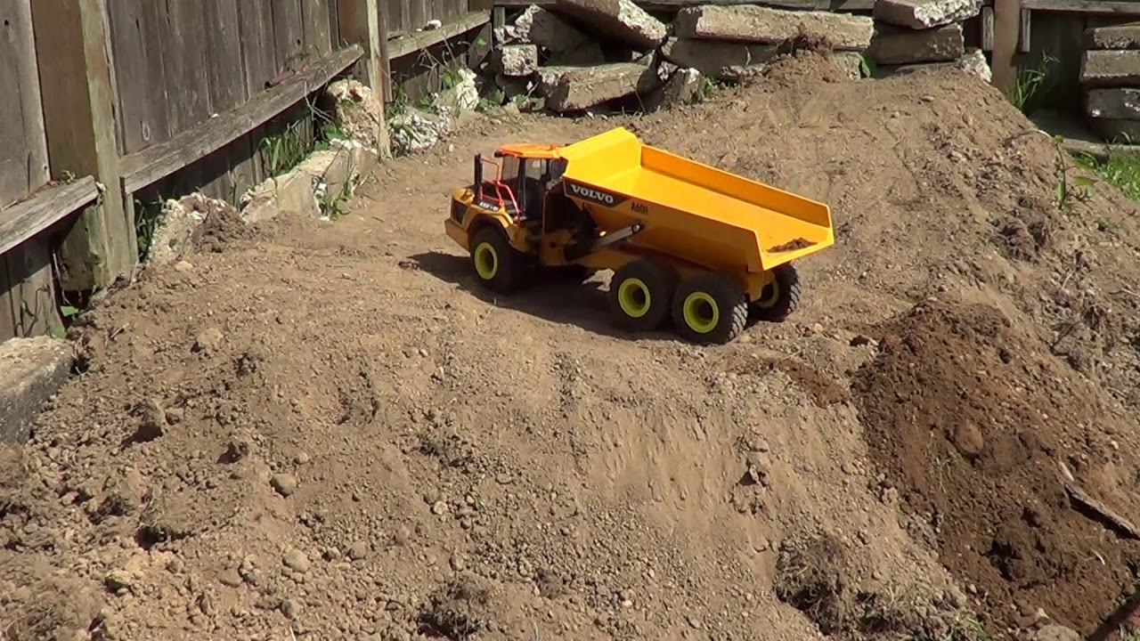 Digging Undisturbed Ground With An Earth Digger 4200xl Pt 3 - YouTube